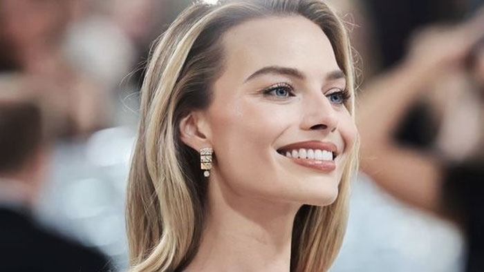 Margot Robbie: What is her Face Shape?