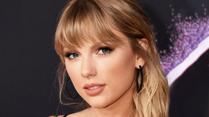 Taylor Swift: What is her Face Shape?