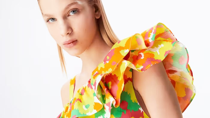 Emma Watson Color Season: Complete Color Analysis, Hair, Eyes and Skin